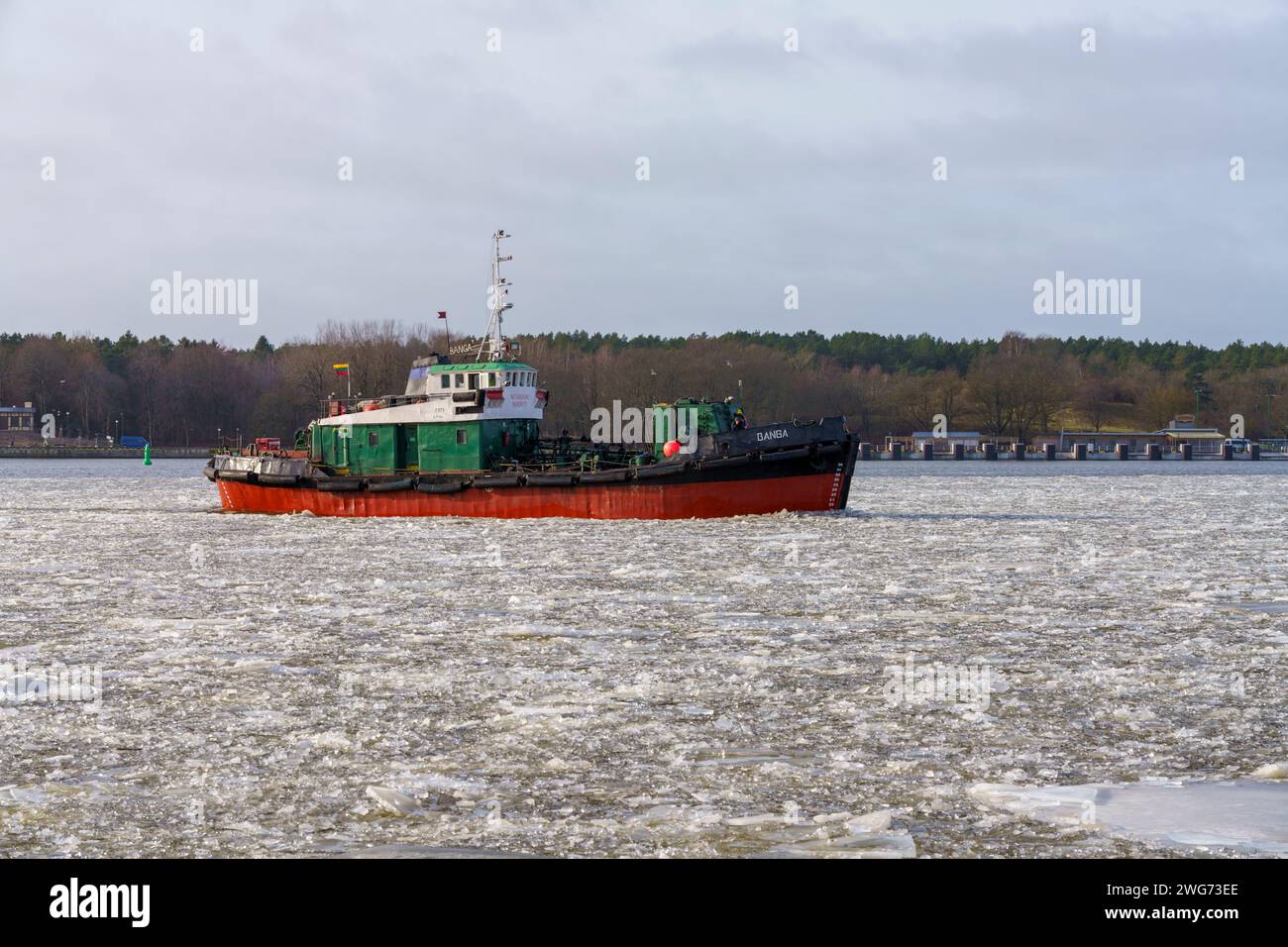 Banga boat hi-res stock photography and images - Alamy
