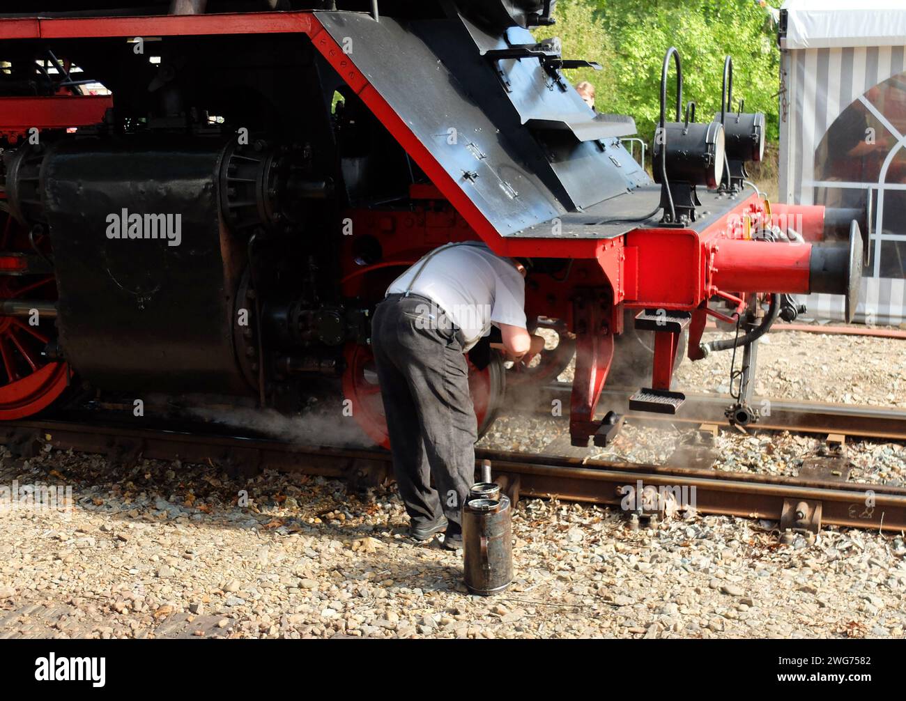 Train inspection hi-res stock photography and images - Alamy