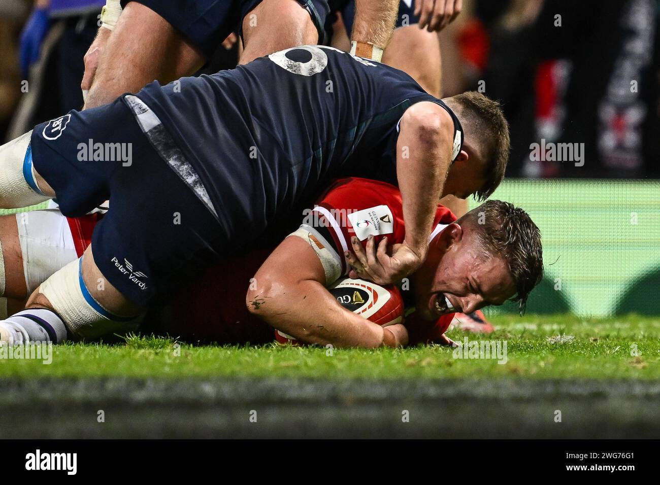 Alex Mann of Wales goes over for a tryduring the 2024 Guinness 6 ...