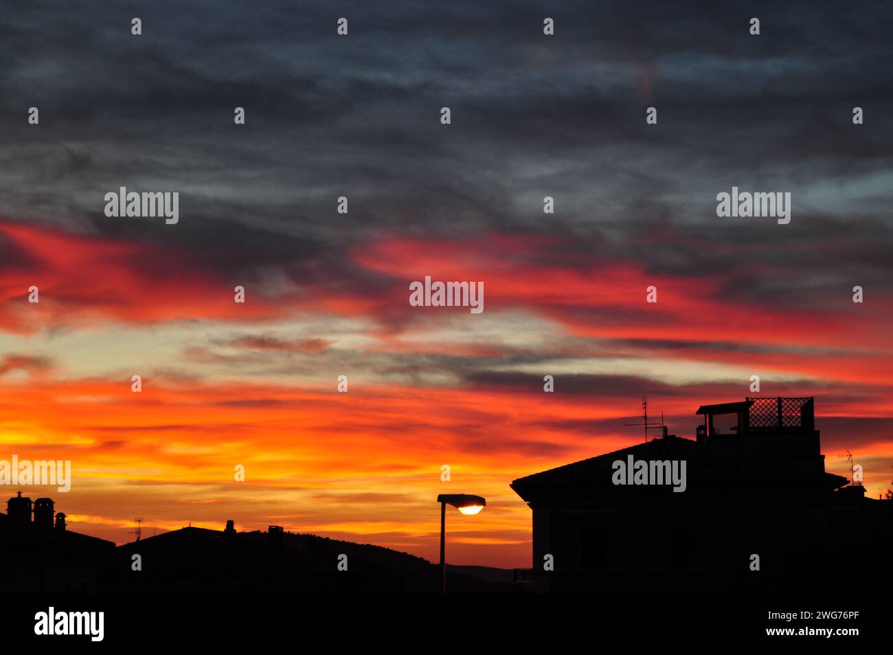 Sky in the blue hour hi-res stock photography and images - Alamy