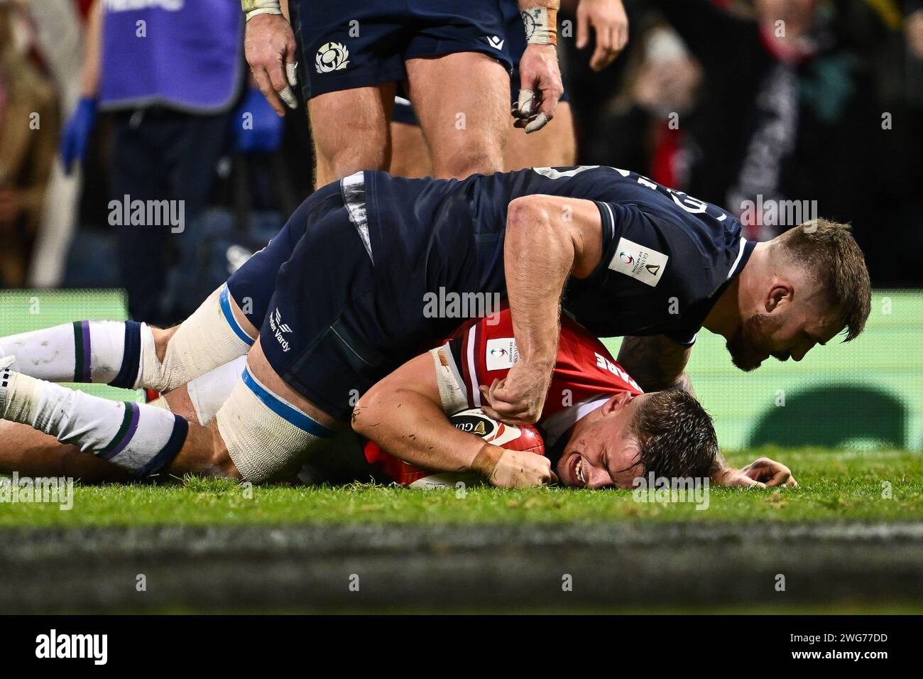 Alex Mann of Wales goes over for a tryduring the 2024 Guinness 6 ...