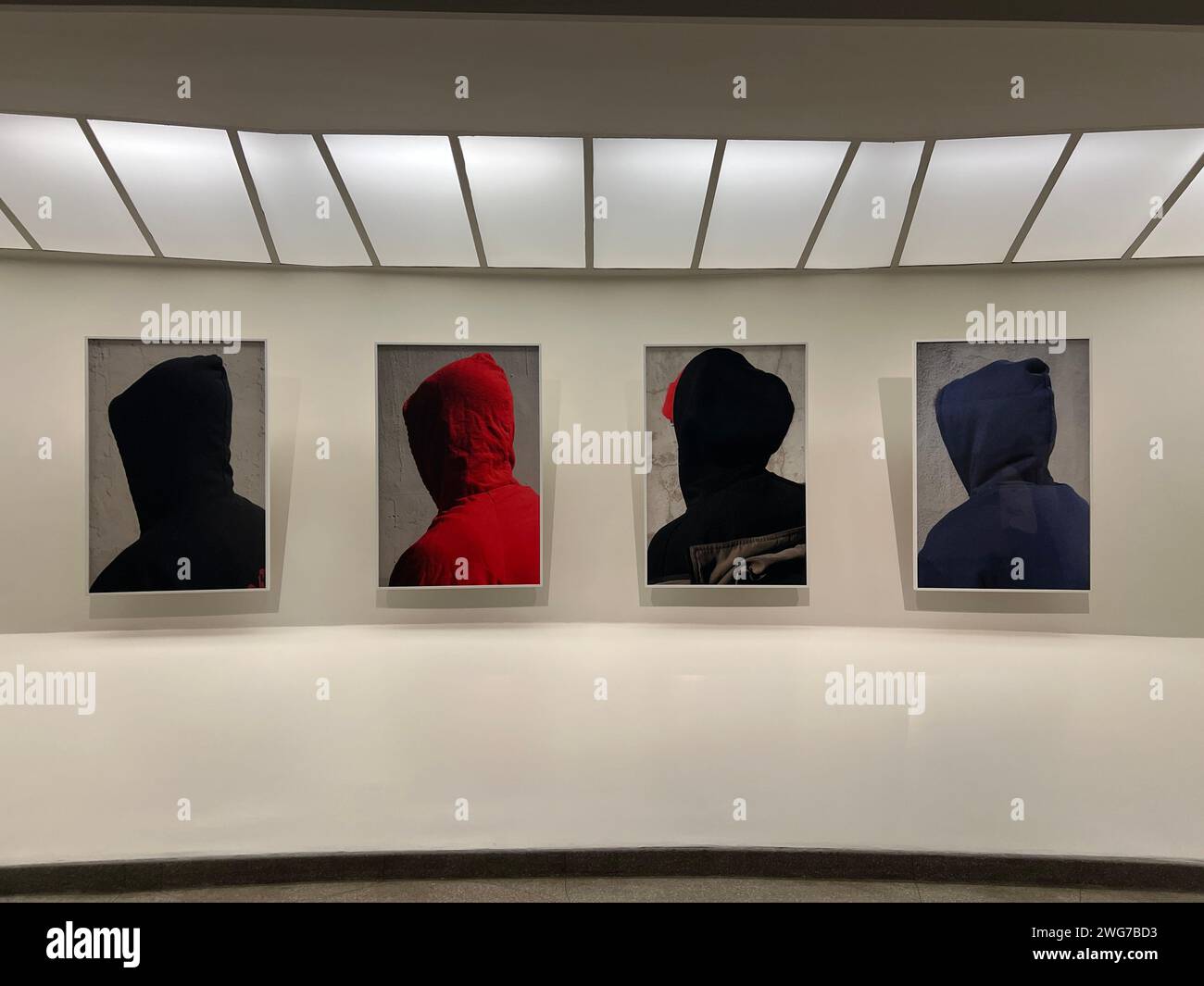 Going Dark: The Contemporary Figure at the Edge of Visibility presents ...