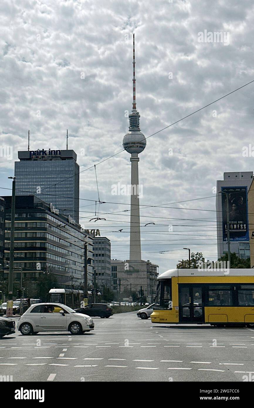 230821d870berlin hi-res stock photography and images - Alamy