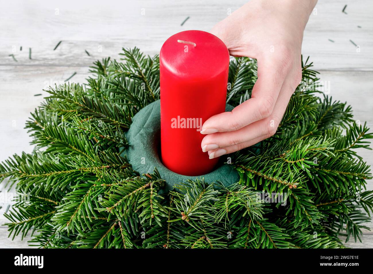 Florist at work: How to make christmas table centerpiece with fir ...