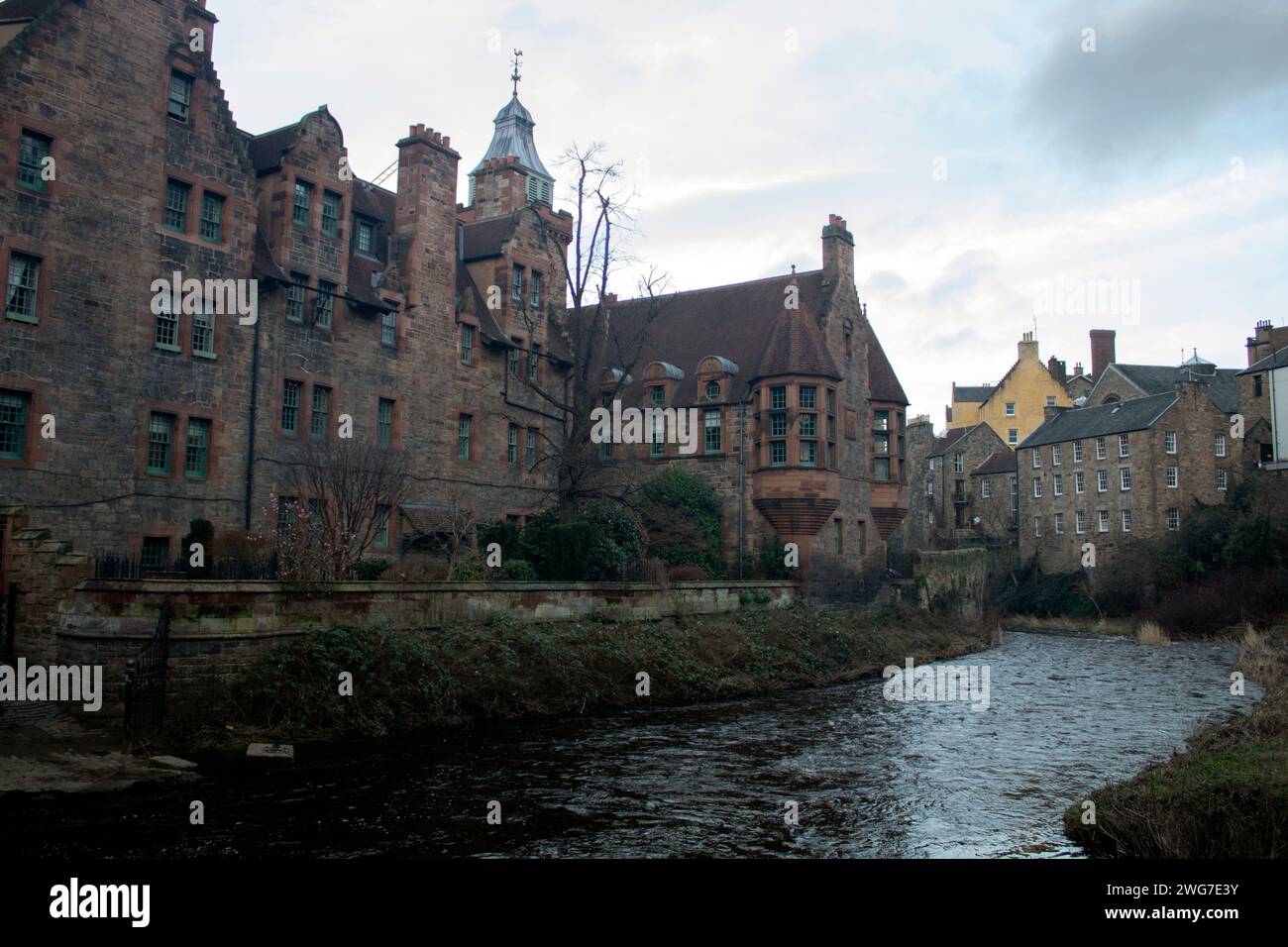 The Water of Leith flowing through Dean Village, Edinburgh, Scotland ...