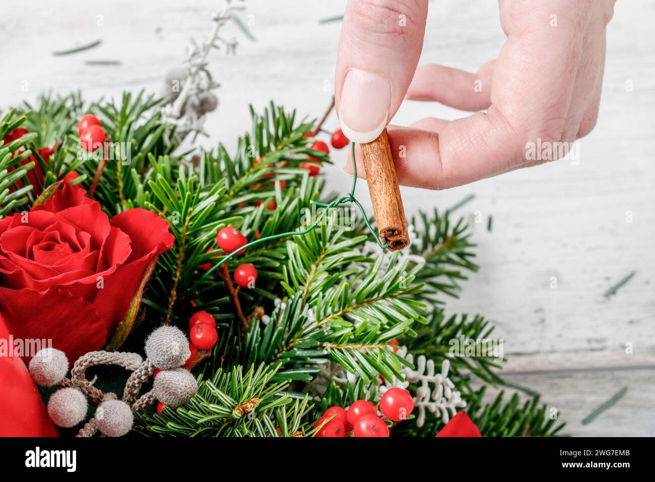 Florist at work: How to make christmas table centerpiece with fir ...