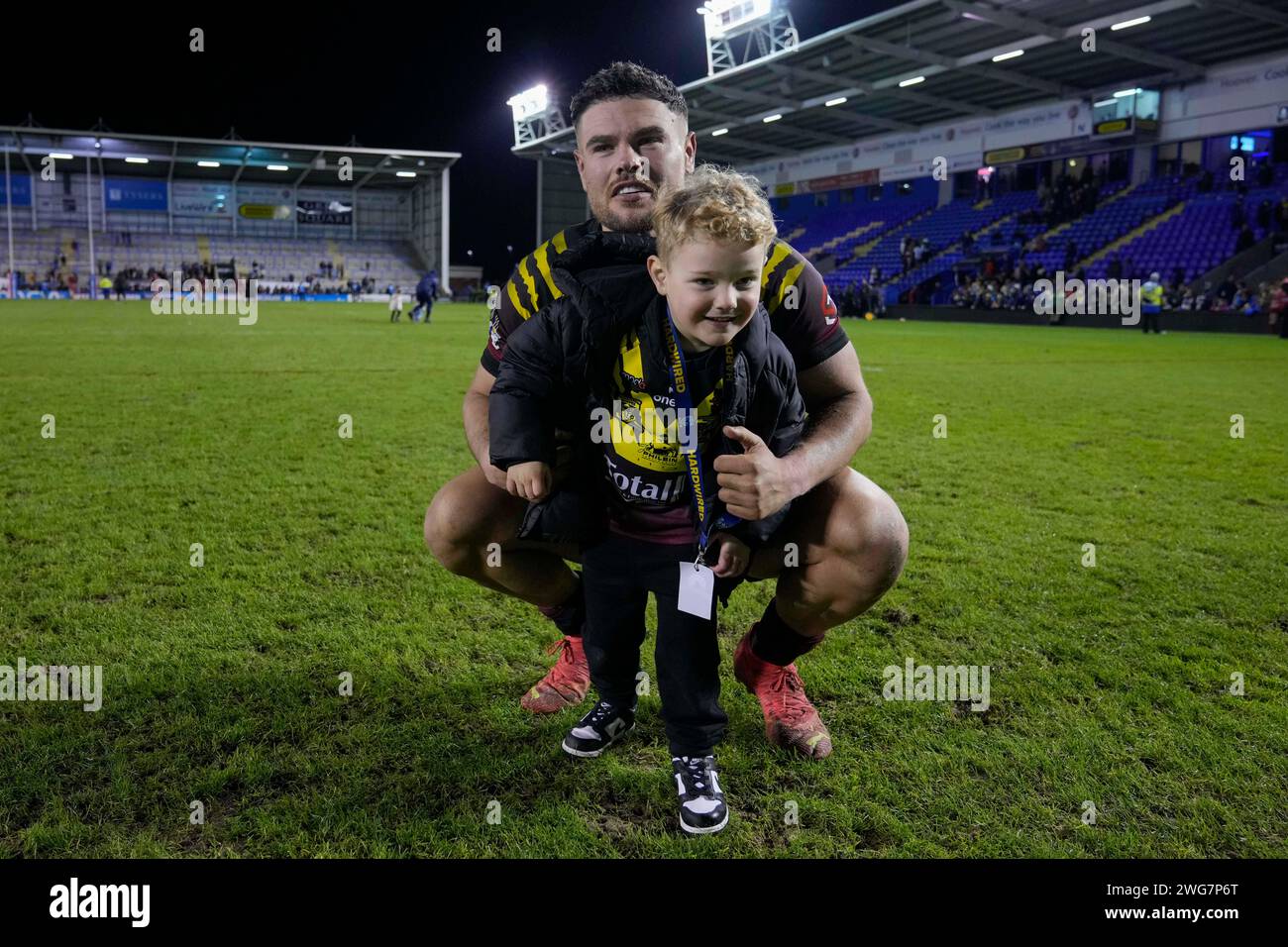 Joe Philbin of Warrington Wolves with his young son Bobby after the ...