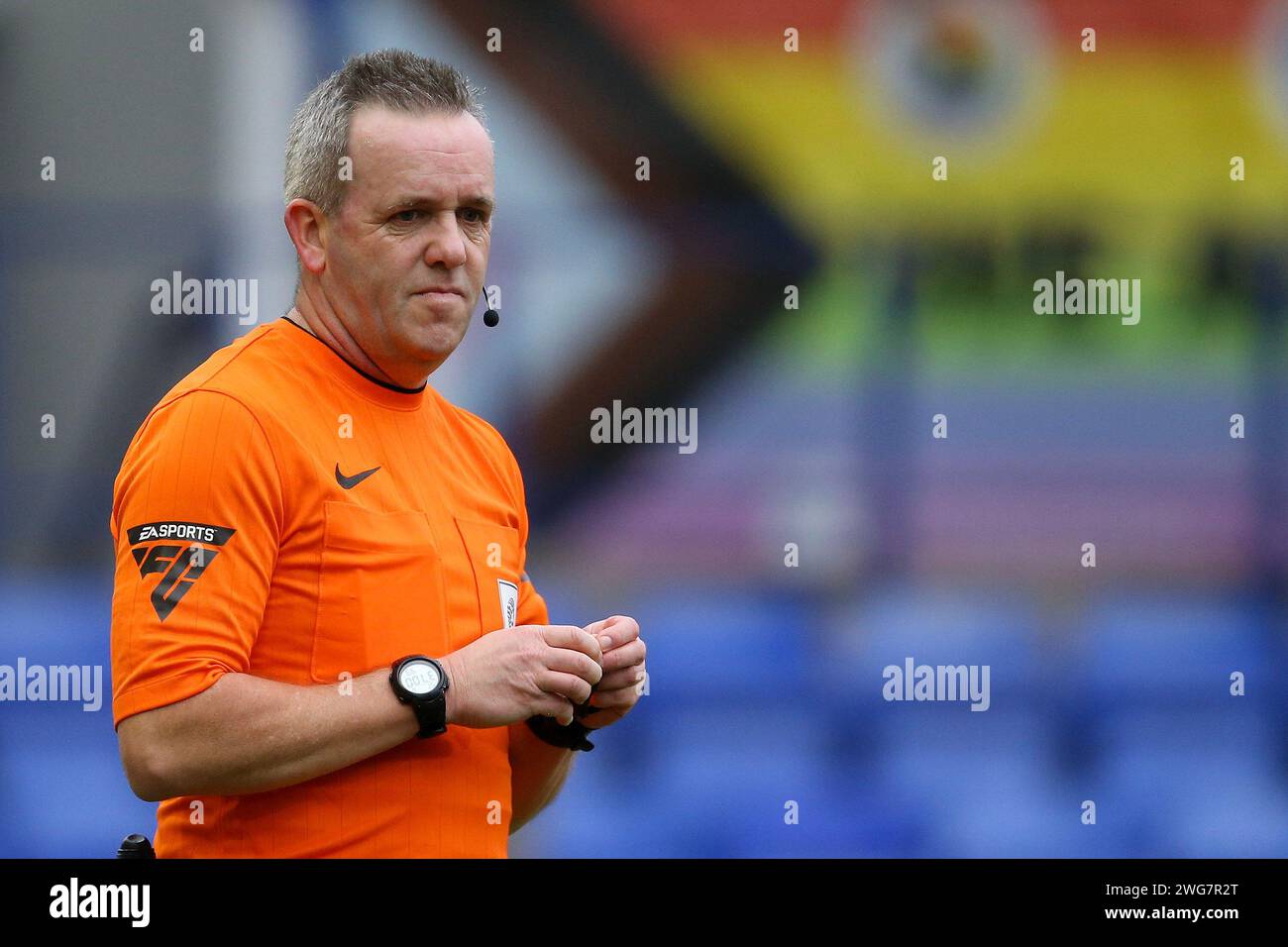 Carl brook referee hi-res stock photography and images - Alamy