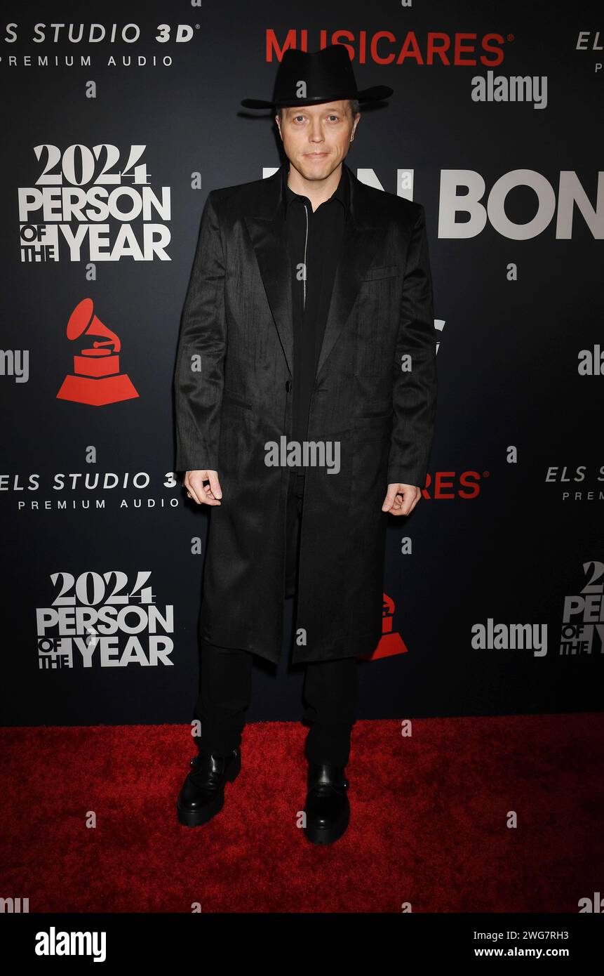 LOS ANGELES, CALIFORNIA - FEBRUARY 02: Jason Isbell attends the 2024 ...