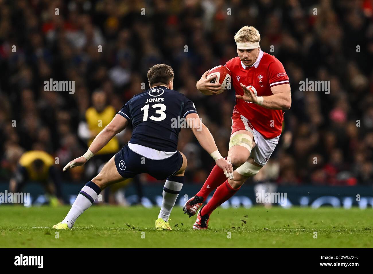 Aaron Wainwright of Wales makes a break during the 2024 Guinness 6 ...