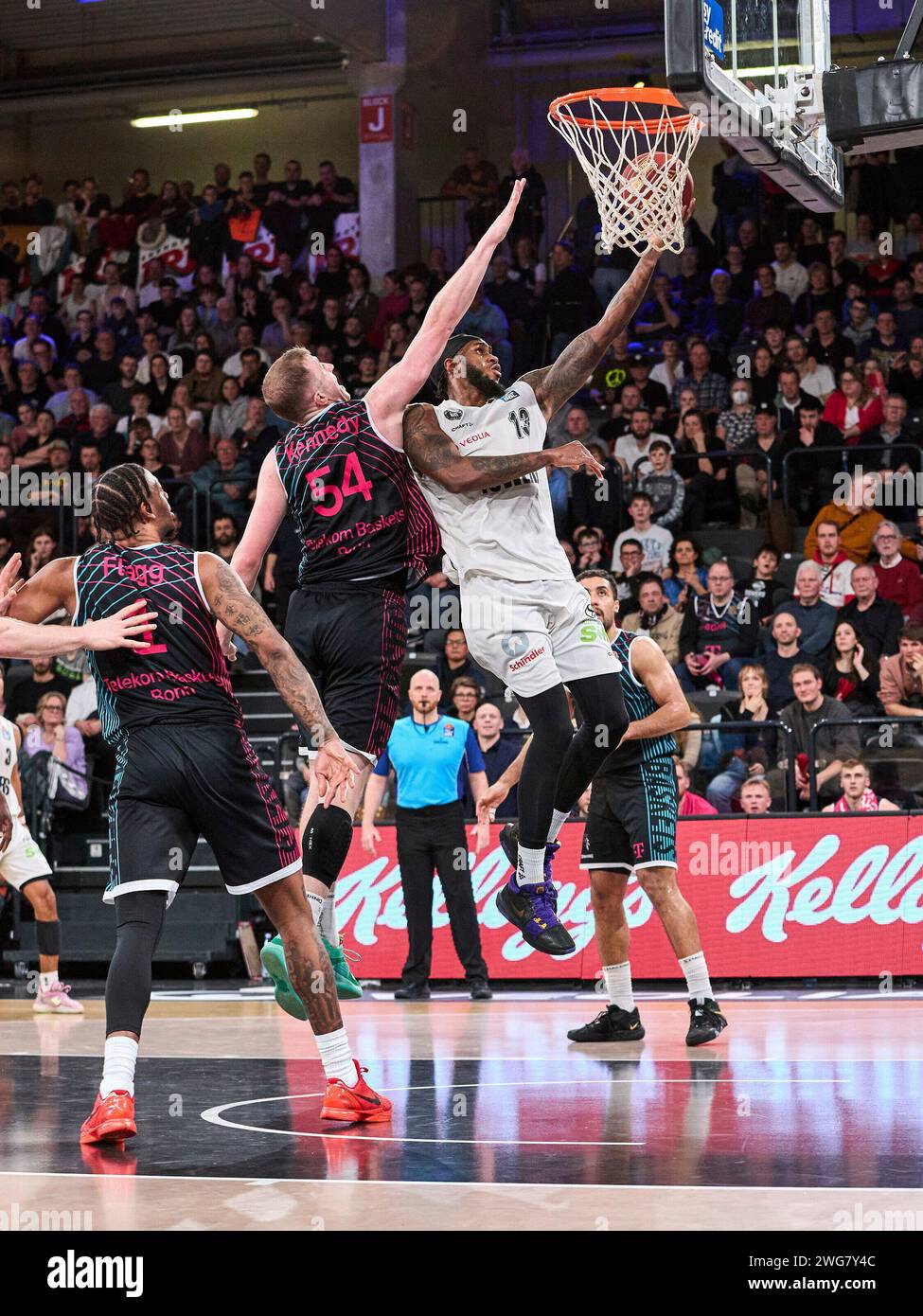 Hamburg, Deutschland. 03rd Feb, 2024. Thomas Kennedy (Telekom Baskets ...