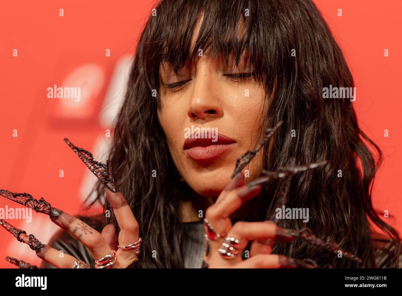 ROTTERDAM - Lorine Zineb Nora Talhaoui on the red carpet prior to the ...