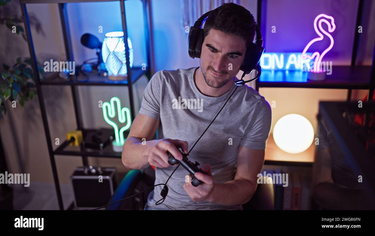 Gamingsetup hi-res stock photography and images - Alamy