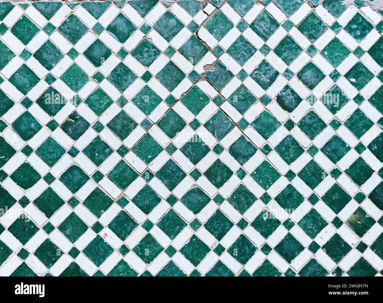Texture of a mosaic tile surface Stock Photo - Alamy