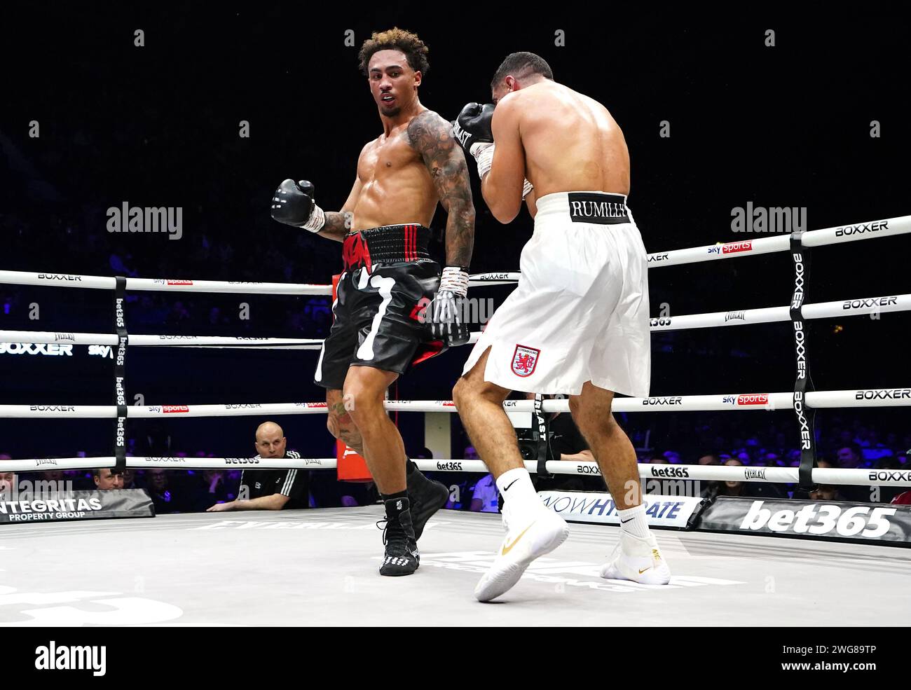 Ben Whittaker (left) appears to dance around Khalid Graidia in the ...
