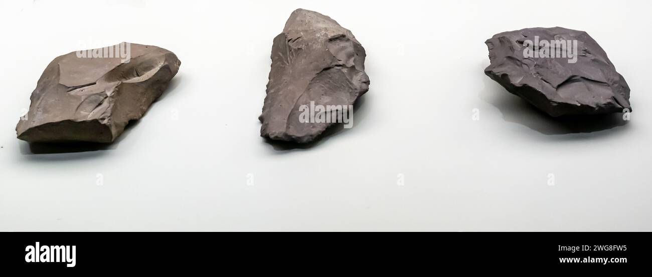 Stone tools ancient hi-res stock photography and images - Alamy