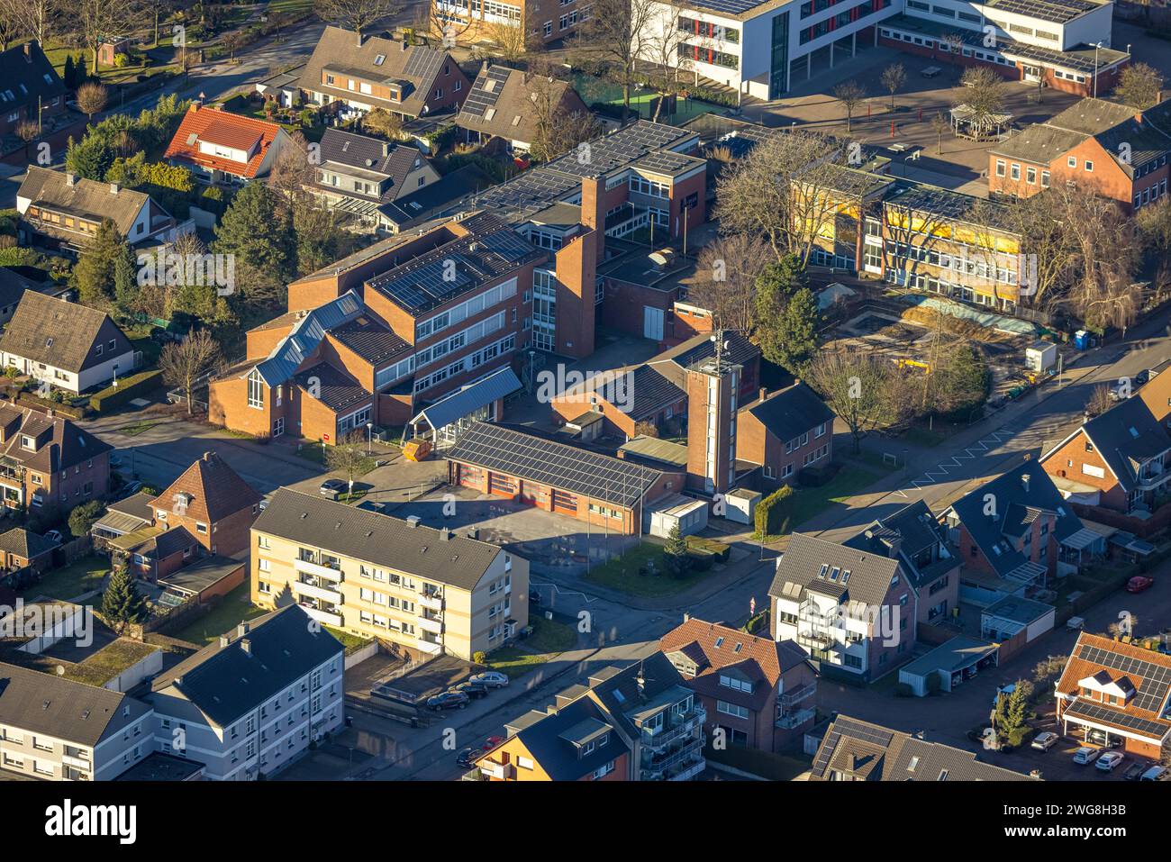 Luftbild, Feuerwache Freiwillige Feuerwehr Kirchhellen, Hauptschule und ...