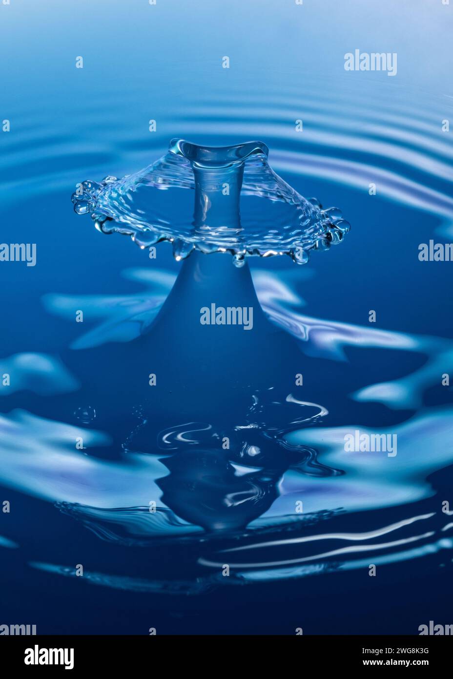 Abstract, splash art water drop collision photography Stock Photo - Alamy