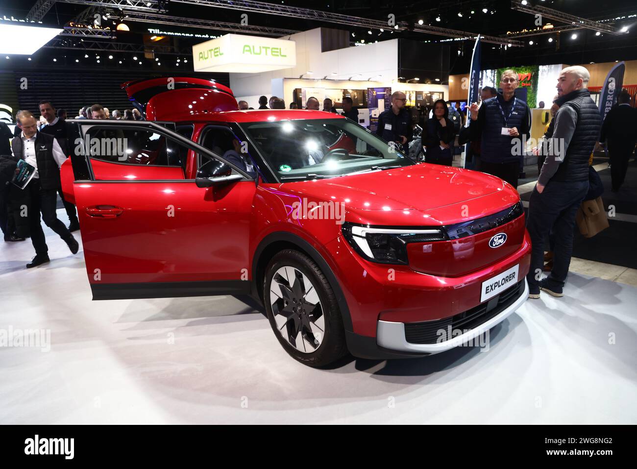 Ford electric car technology hi-res stock photography and images - Alamy