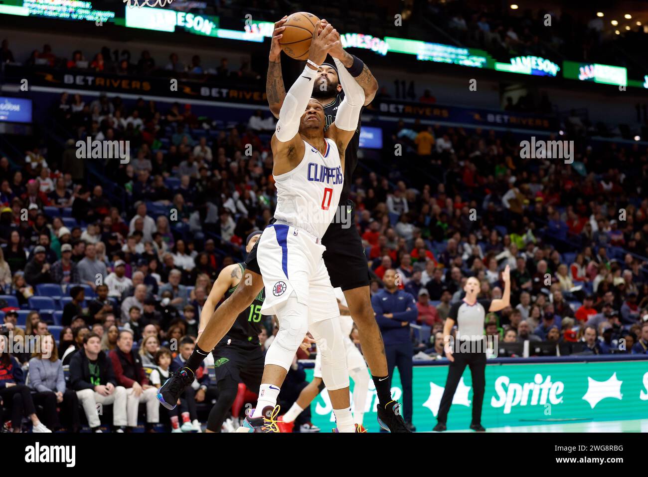 Los Angeles Clippers guard Russell Westbrook (0) and New Orleans ...