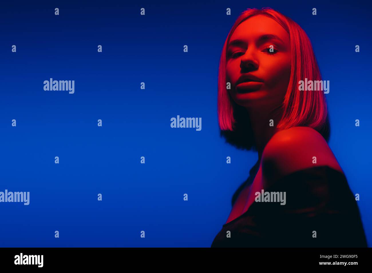 Edgy ambiance hi-res stock photography and images - Alamy