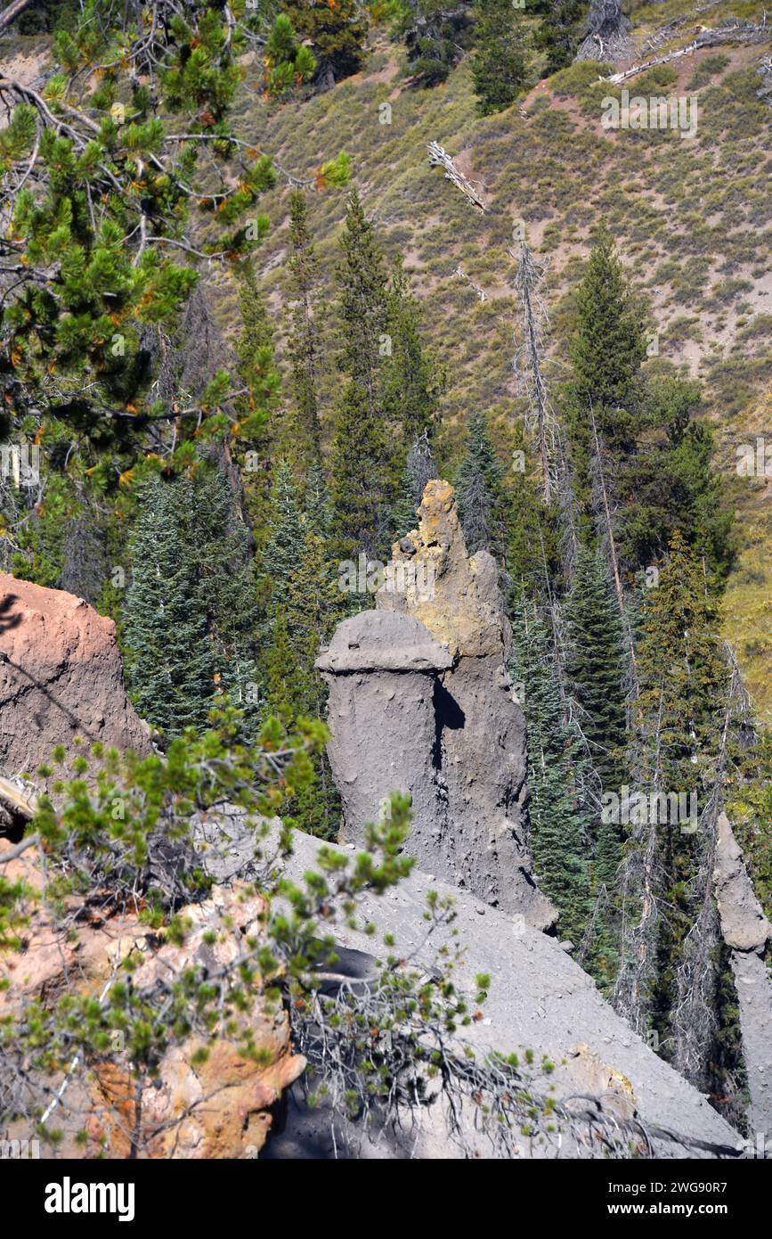 Mushroom shaped formation sits on cliff at Pinnacles Overlook, in ...