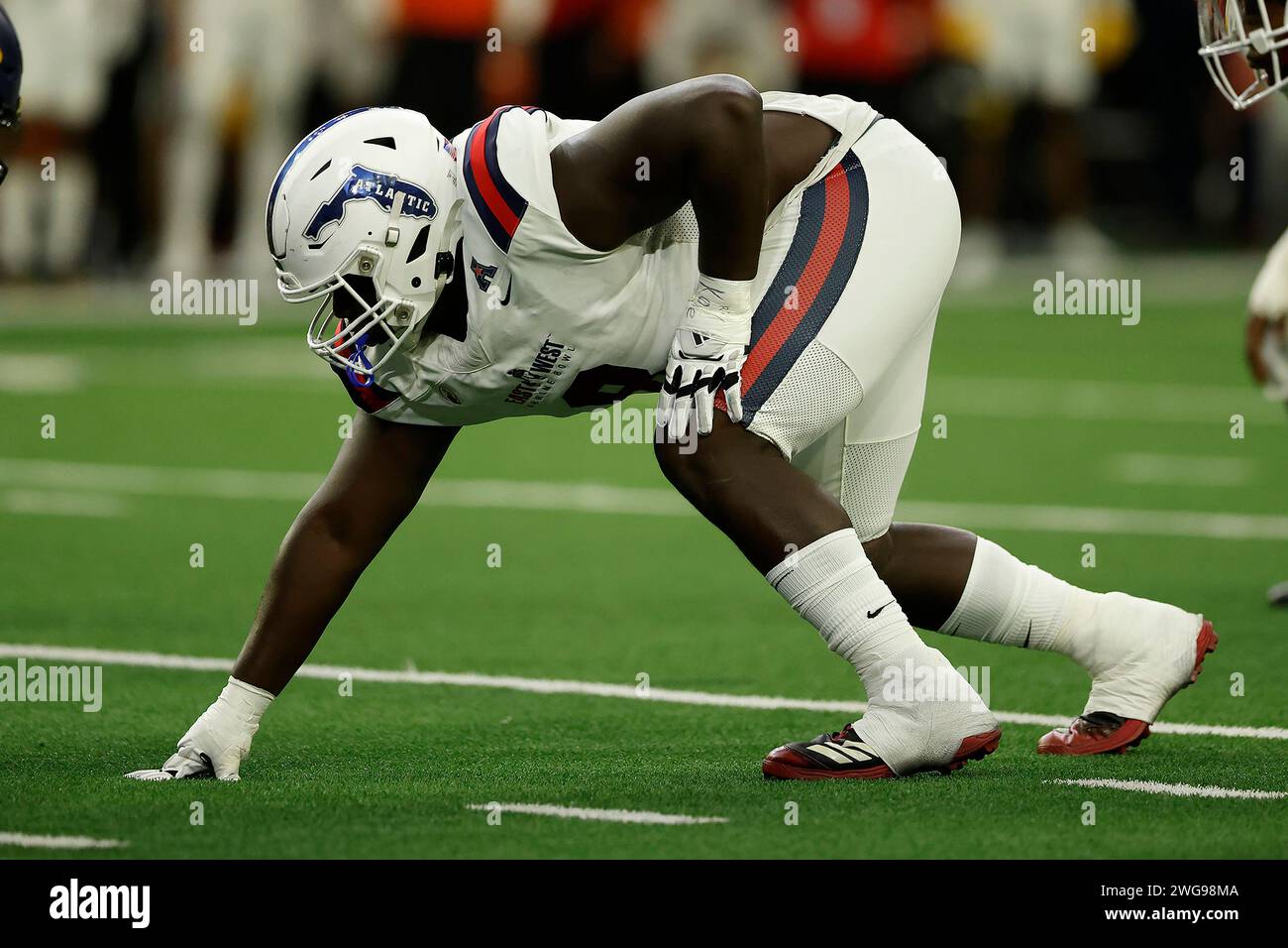 East defensive tackle Evan Anderson (8) of Florida Atlantic lines up ...