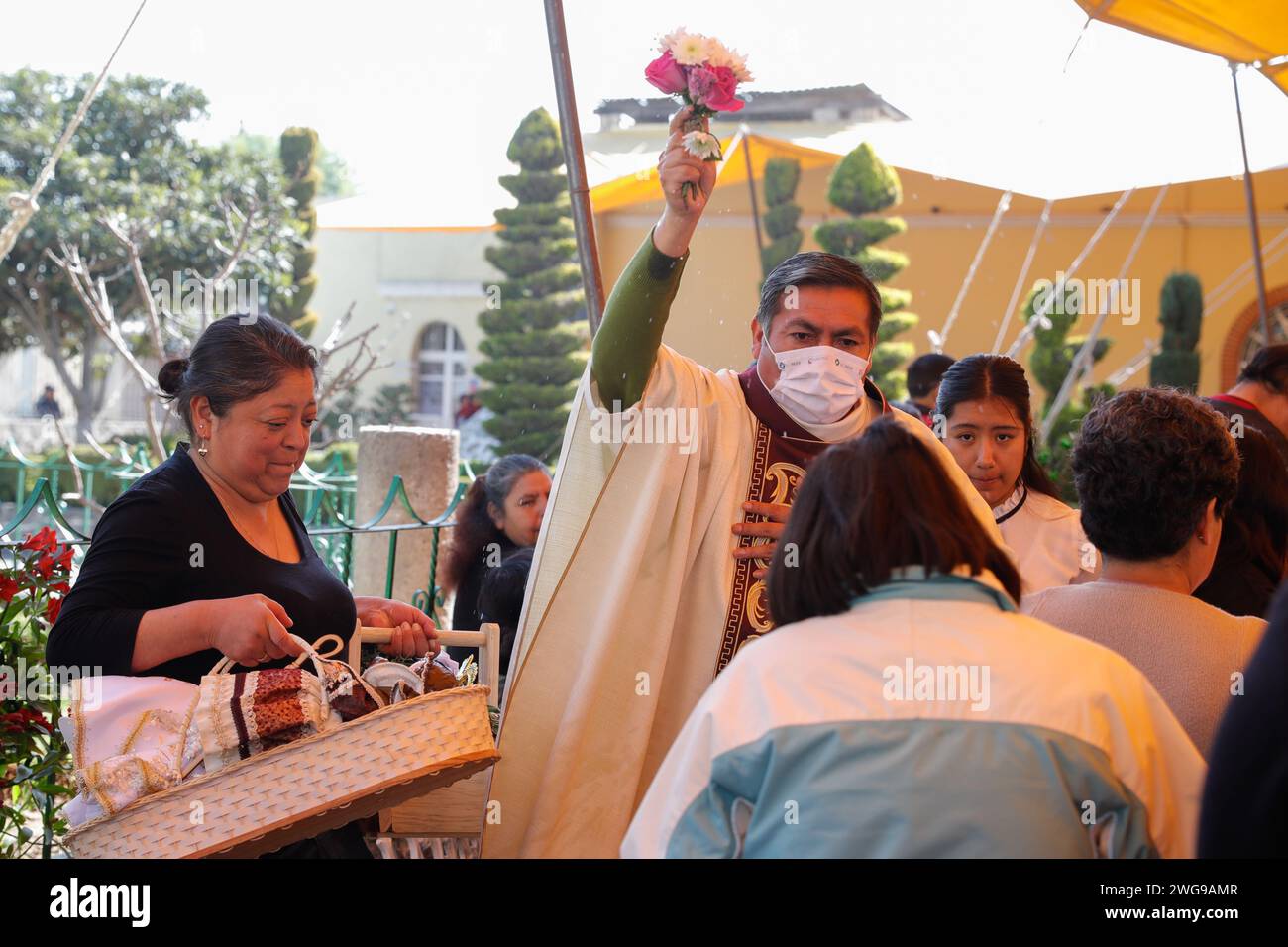 Tlaxcala de Xicotencatl, Mexico. 2nd Feb, 2024. Catholic devotees cooed ...