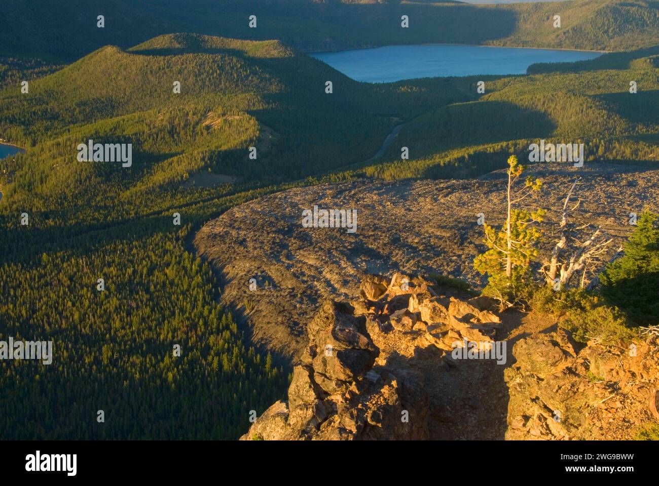 Newberry Crater view from Paulina Peak, Newberry National Volcanic ...