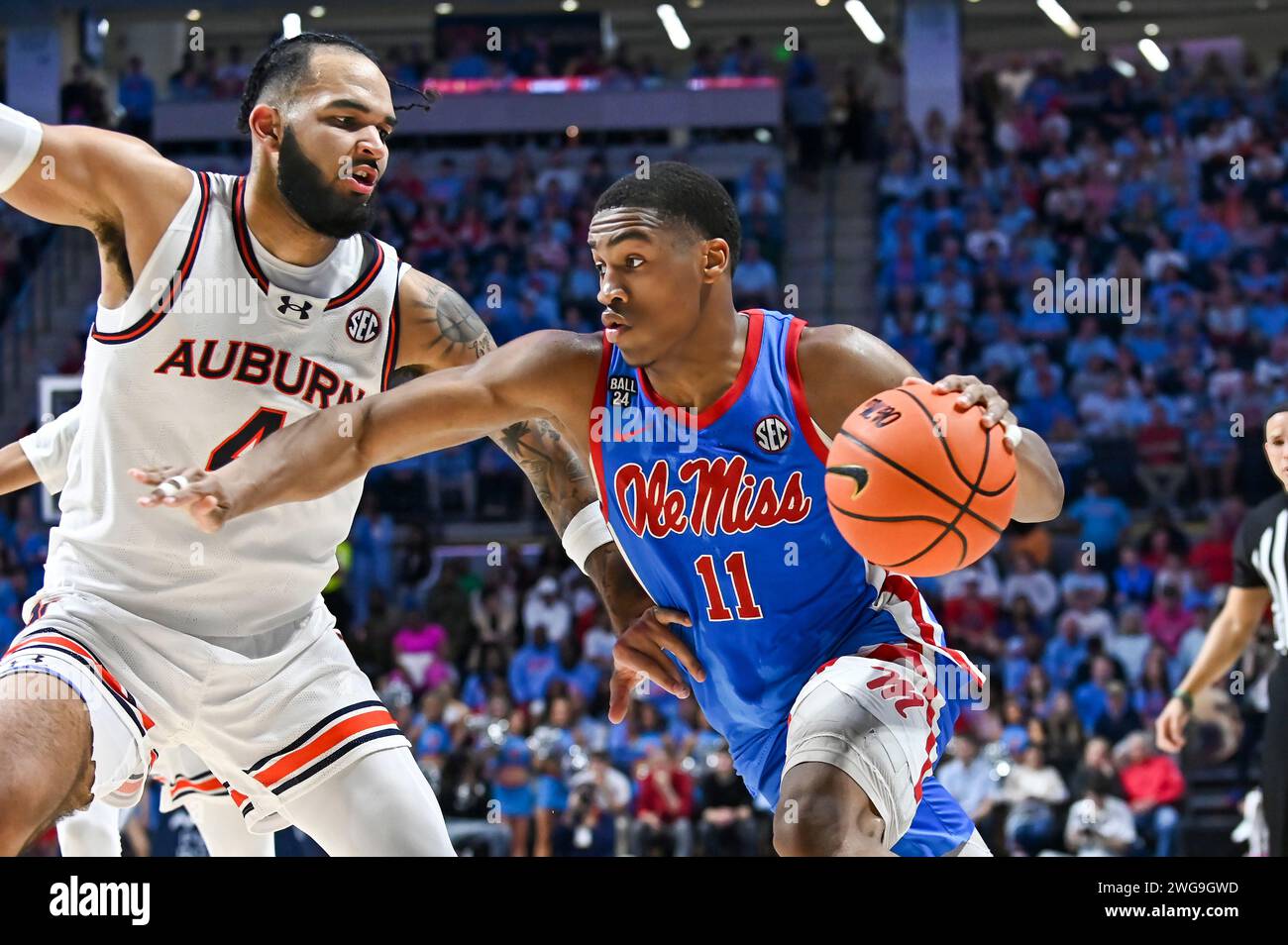 Oxford, MS, USA. 03rd Feb, 2024. Ole' Miss guard Matthew Murrell (11 ...