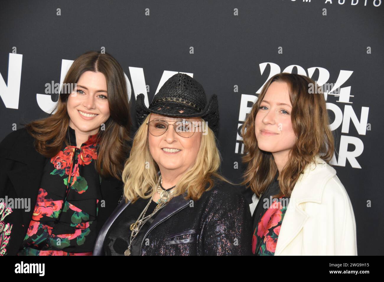 Los Angeles, California, USA 2nd February 2024 (L-R) Singer Rebecca ...