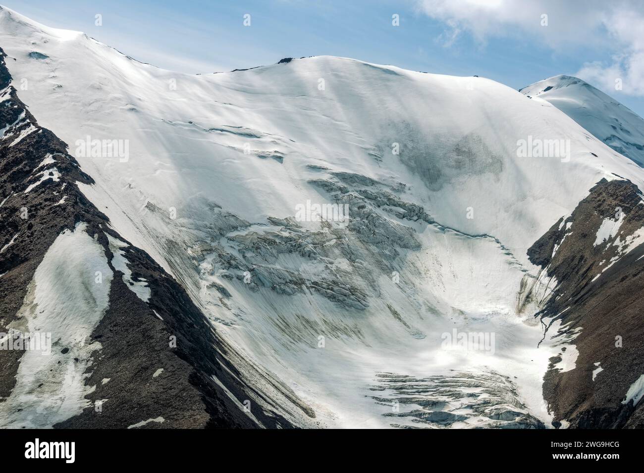 Detail of the ice flows on the side of a mountain above the Kaskawulsh ...