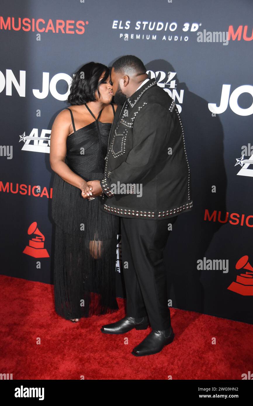 Los Angeles, California, USA 2nd February 2024 Singer Tanya Trotter and ...