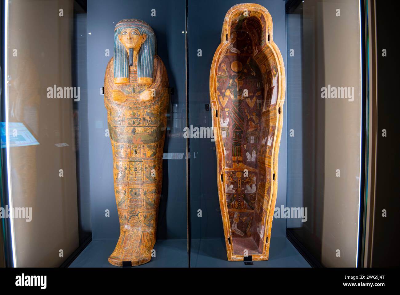 Inner Coffin of Amenhotep from 21st Dynasty Stock Photo - Alamy