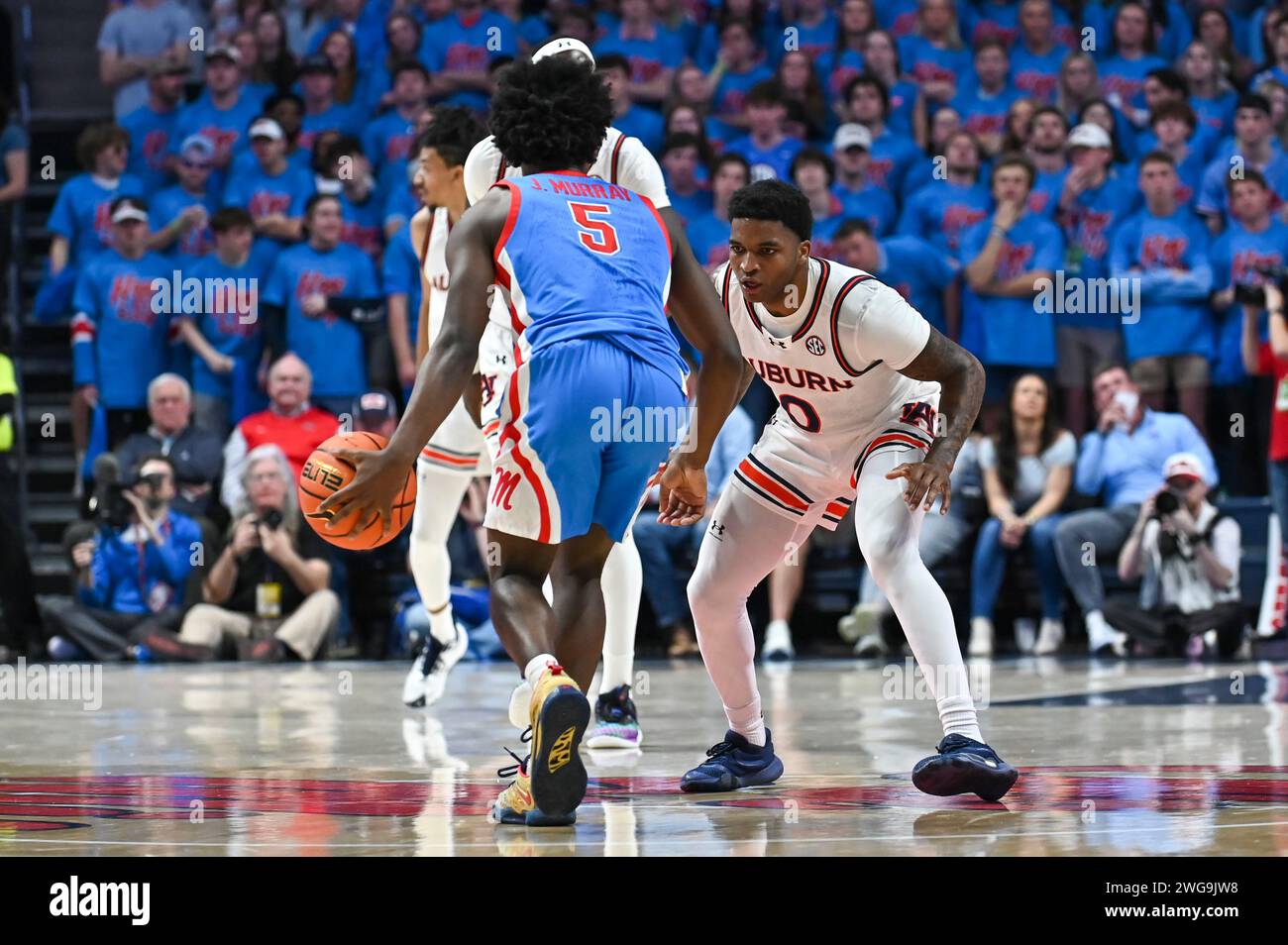 February 03, 2024: Auburn guard K.D. Johnson (0) on the defensive ...