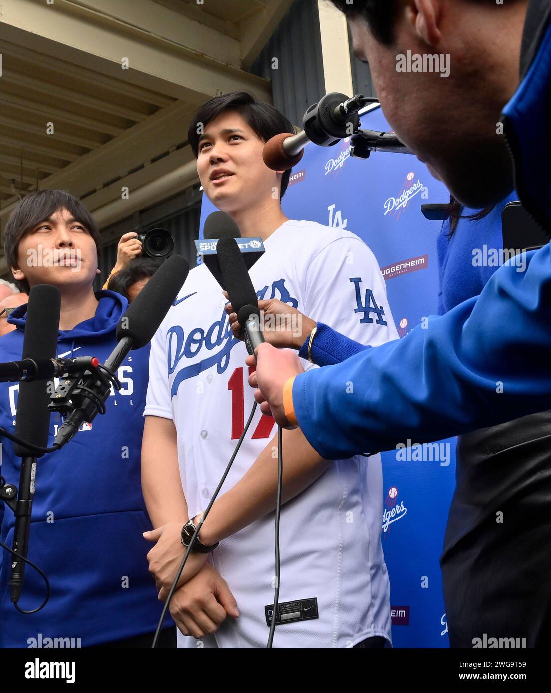 Los Angeles, United States. 03rd Feb, 2024. Shohei Ohtani speaks to a ...