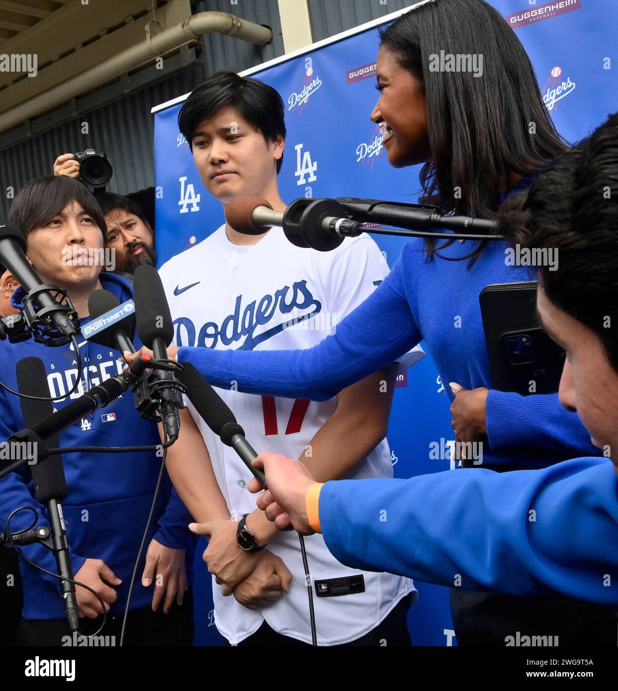 Los Angeles, United States. 03rd Feb, 2024. Shohei Ohtani speaks to a ...