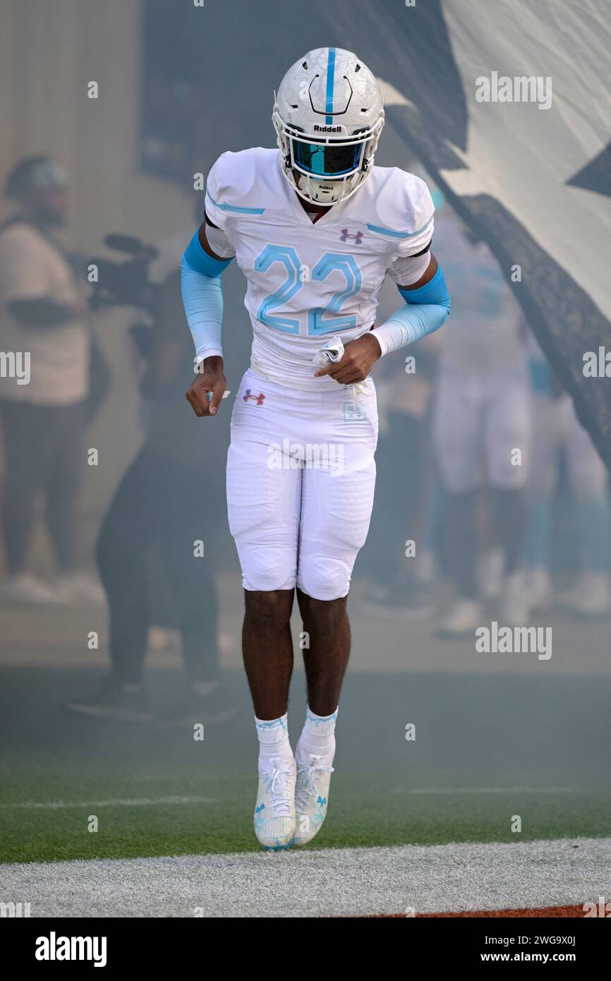 Team Ice defensive back Ryan Mack (22) runs onto the field during ...
