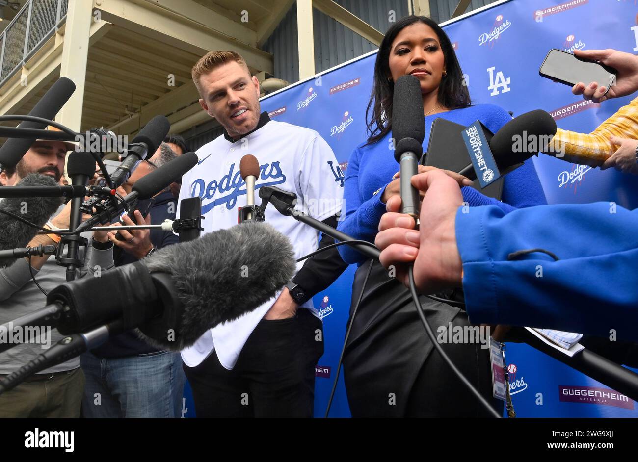 Los Angeles, United States. 03rd Feb, 2024. Freddie Freeman speaks to a ...