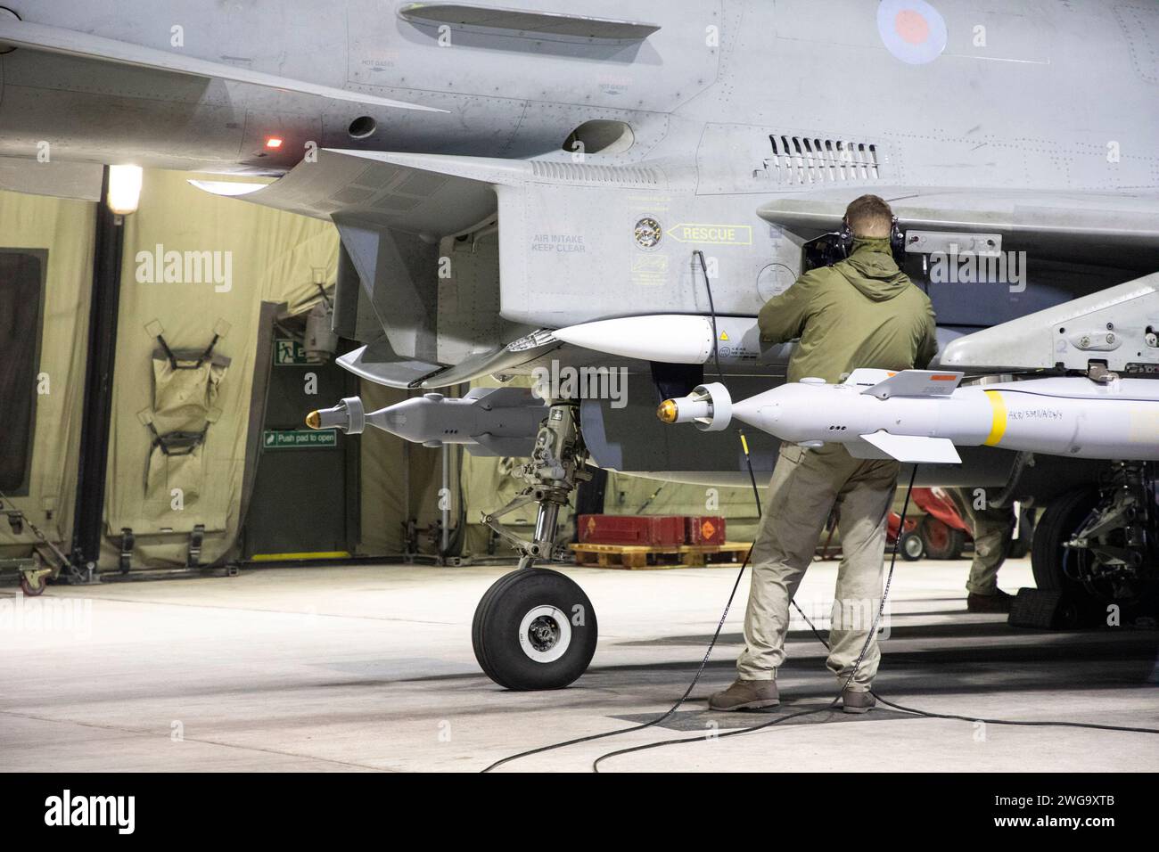 Raf Akrotiri, Cyprus. 03rd Feb, 2024. RAF Armourers (Weapon Technicians ...