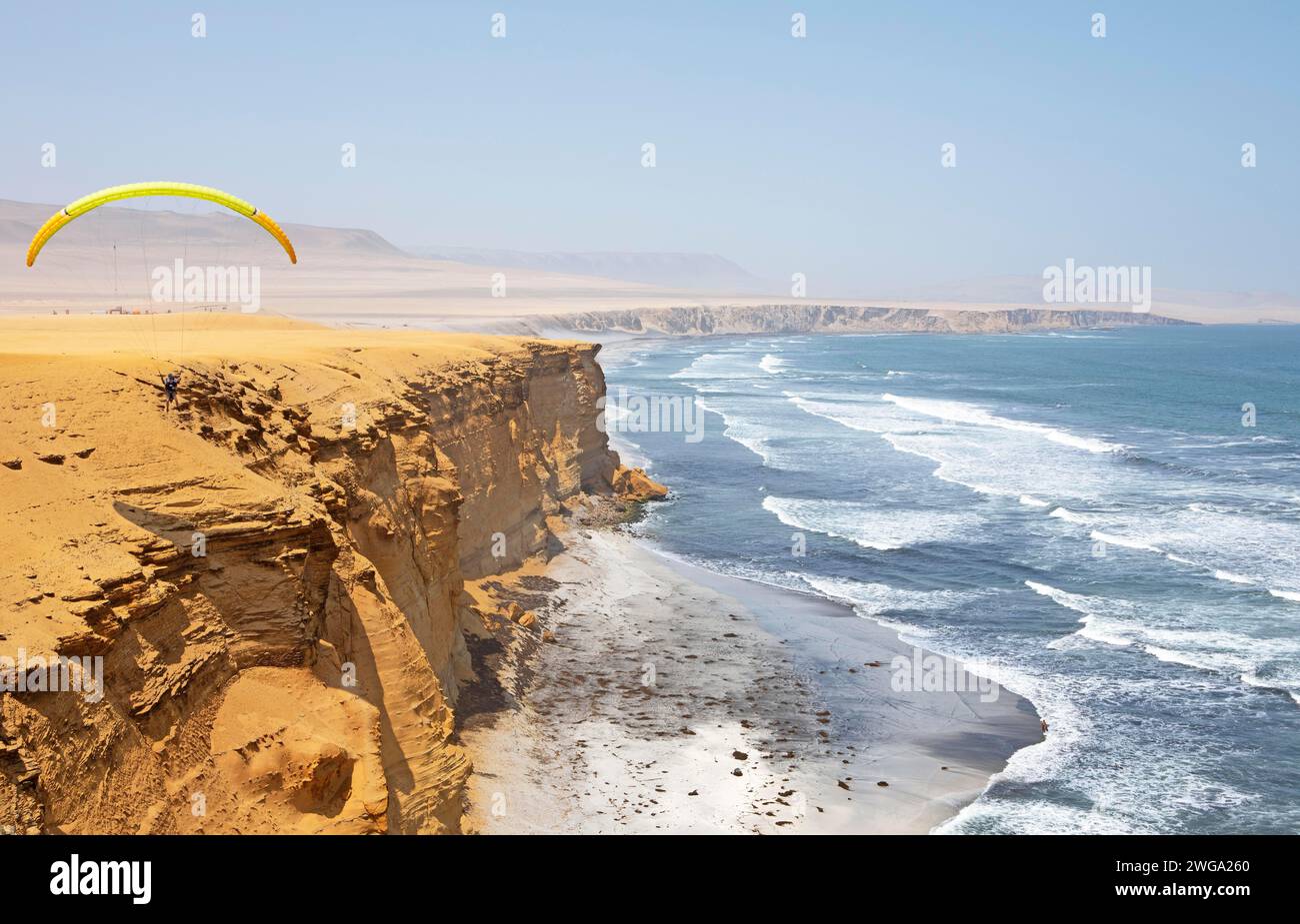 Reserva nacional de ica paracas hi-res stock photography and images - Alamy