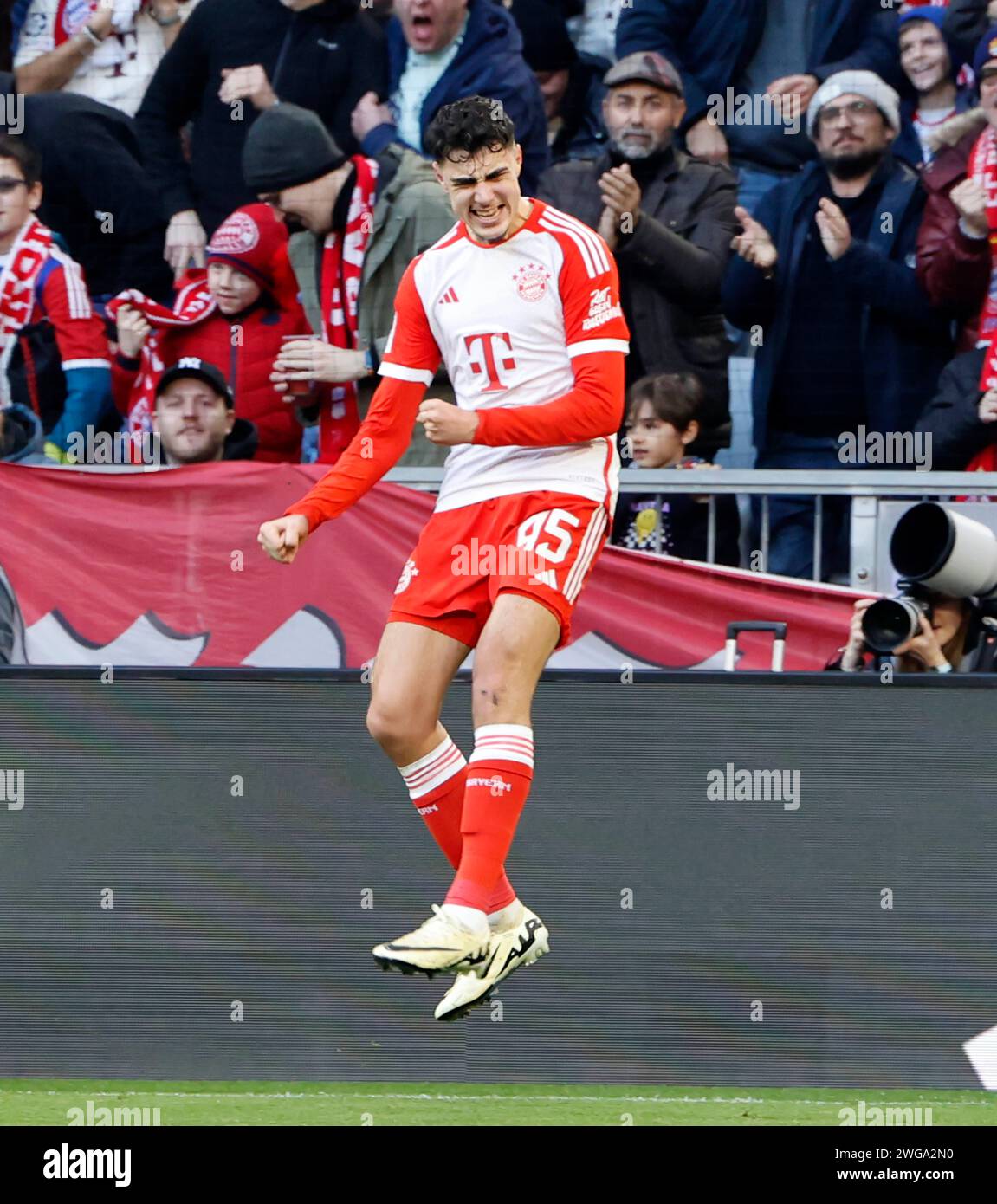 Munich, Germany. 3rd Feb, 2024. Aleksandar Pavlovic of Bayern Munich ...