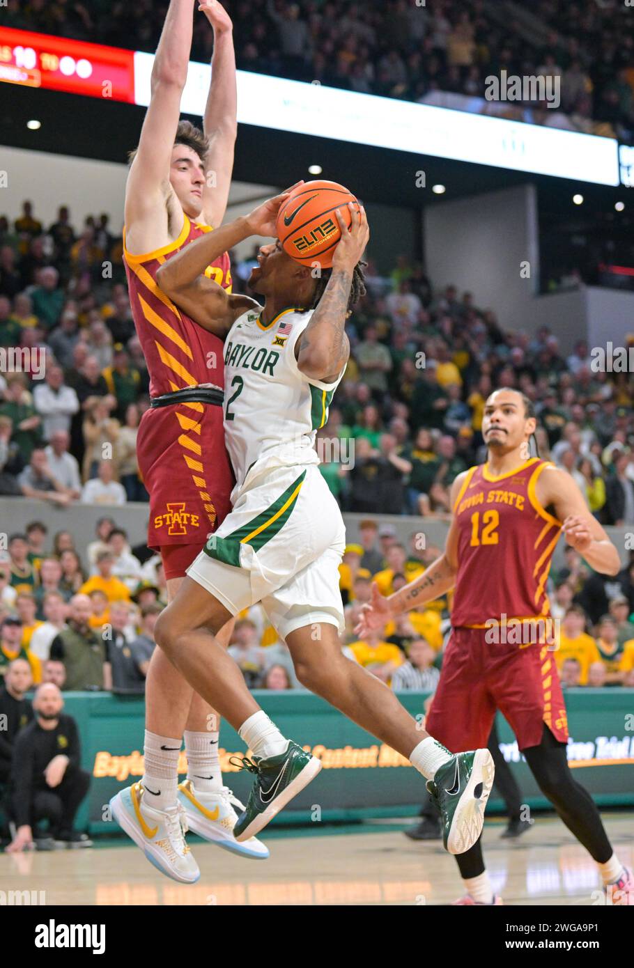 Waco, Texas, USA. 3rd Feb, 2024. Baylor Bears guard Jayden Nunn (2 ...