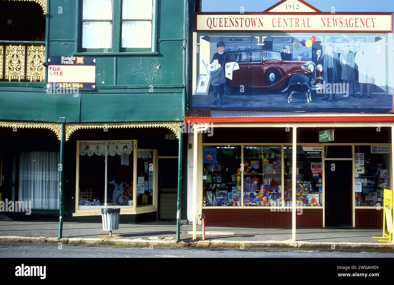 Victorian shop front hi-res stock photography and images - Alamy