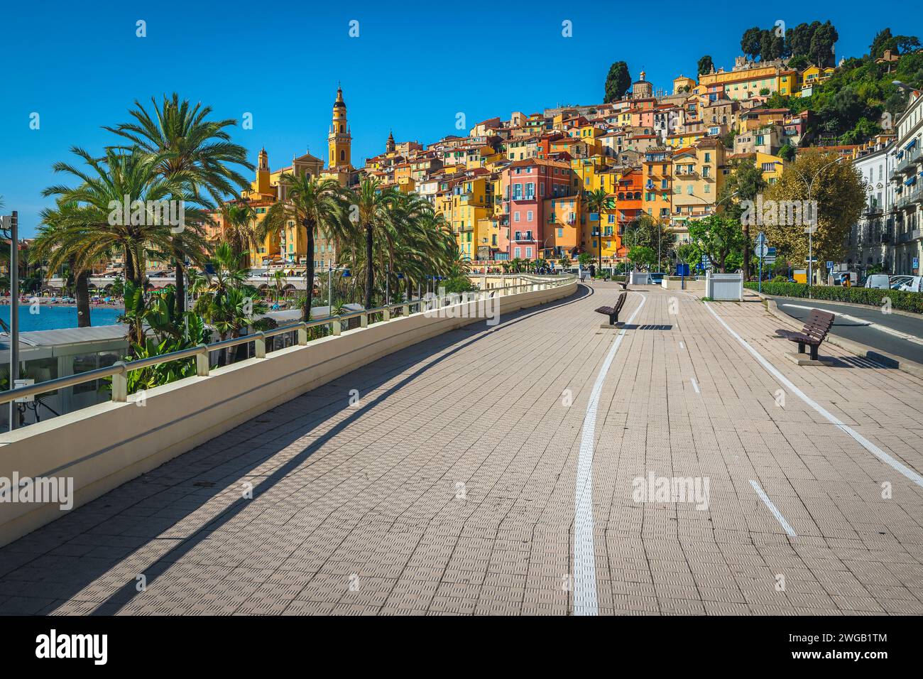 Nice beach and old town from the road hi-res stock photography and ...
