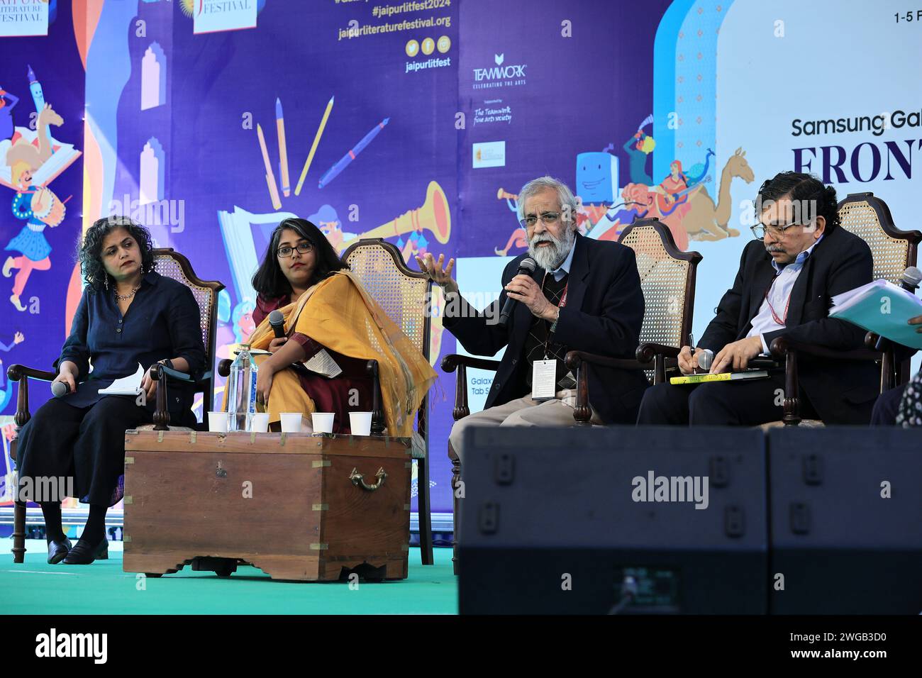 Aparna chandra hi-res stock photography and images - Alamy