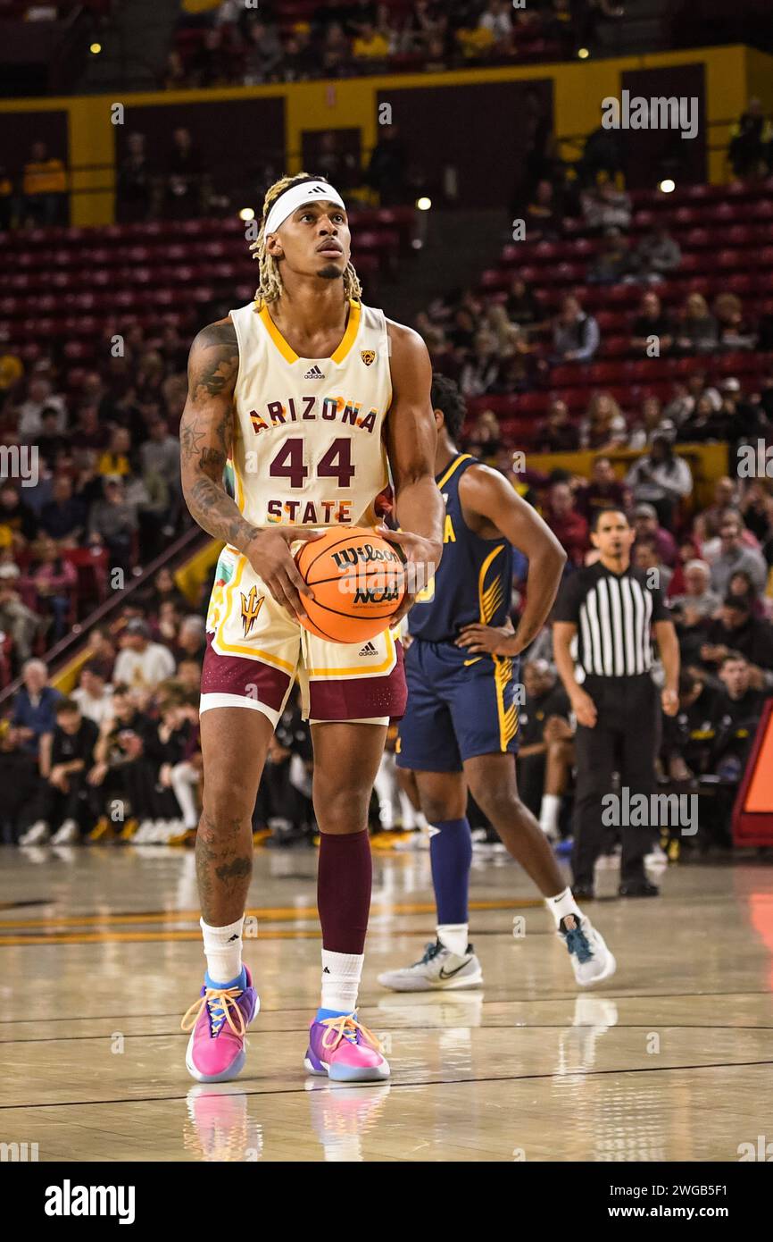 Arizona State Sun Devils guard Adam Miller (44) attempts a free throw ...