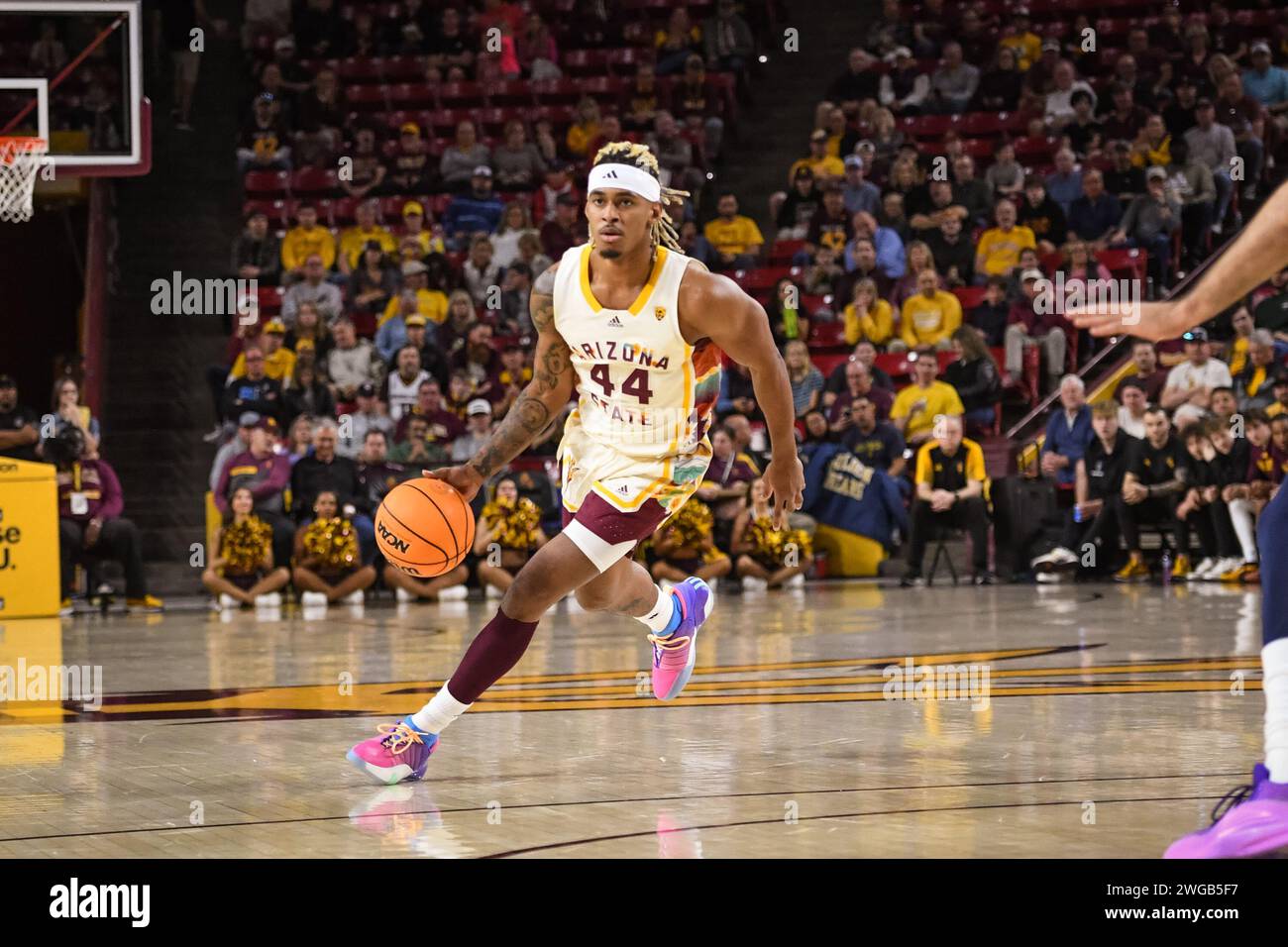 Arizona State Sun Devils guard Adam Miller (44) drives toward the ...