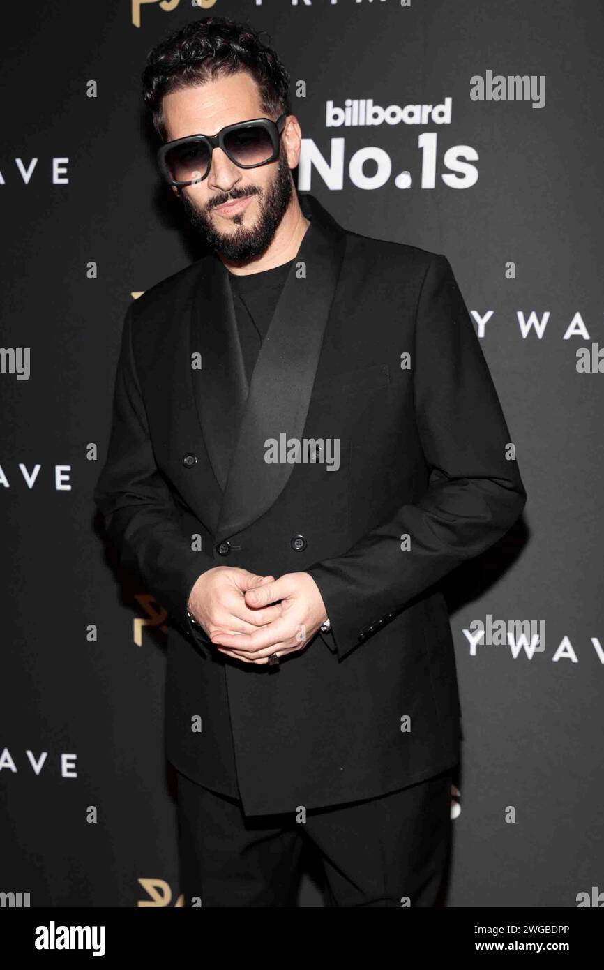 Beverly Hills, USA. 03rd Feb, 2024. Jon B attends the arrivals of ...