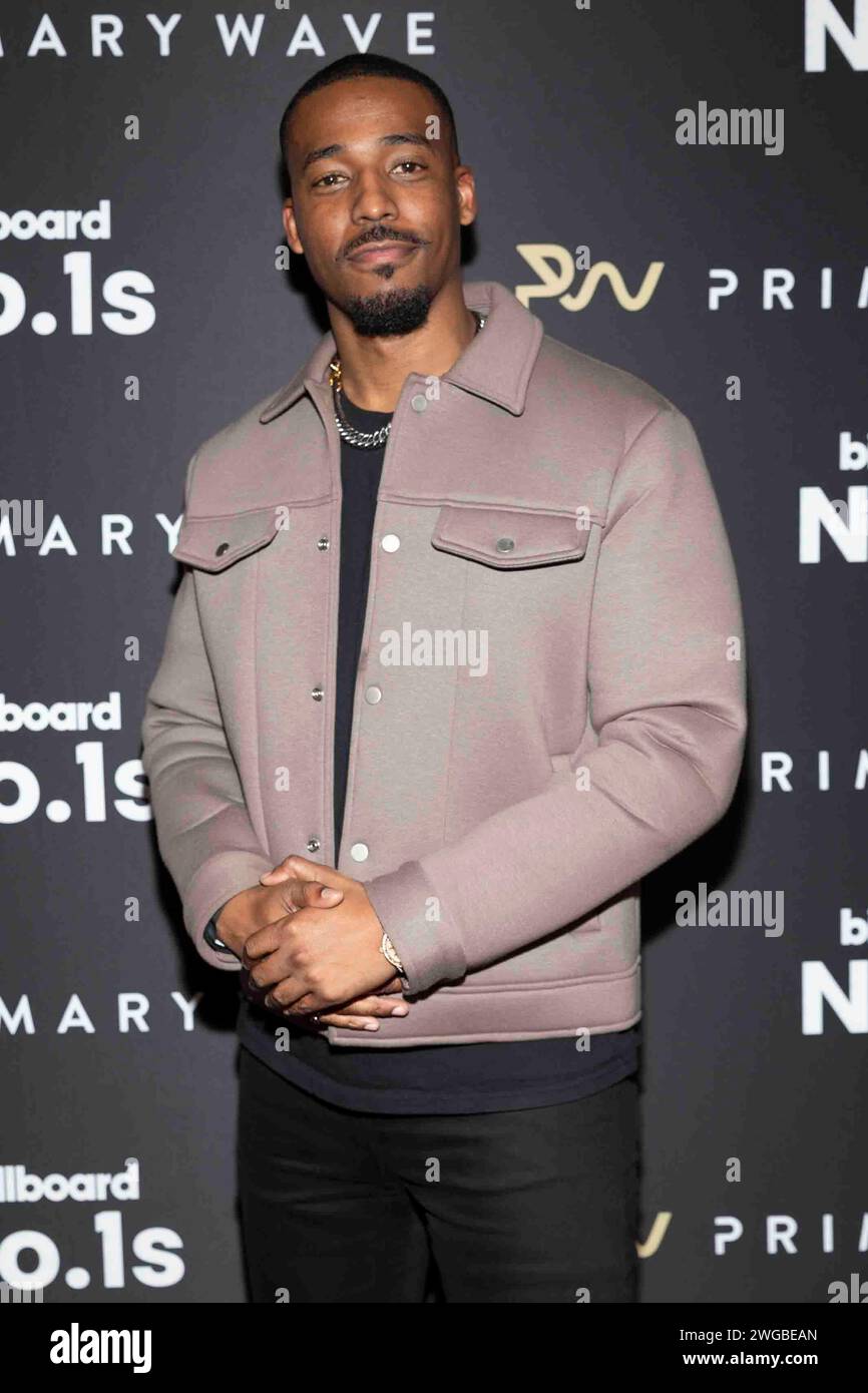 DJ Damage attends the arrivals of Primary Wave’s 17th Annual Pre-GRAMMY ...